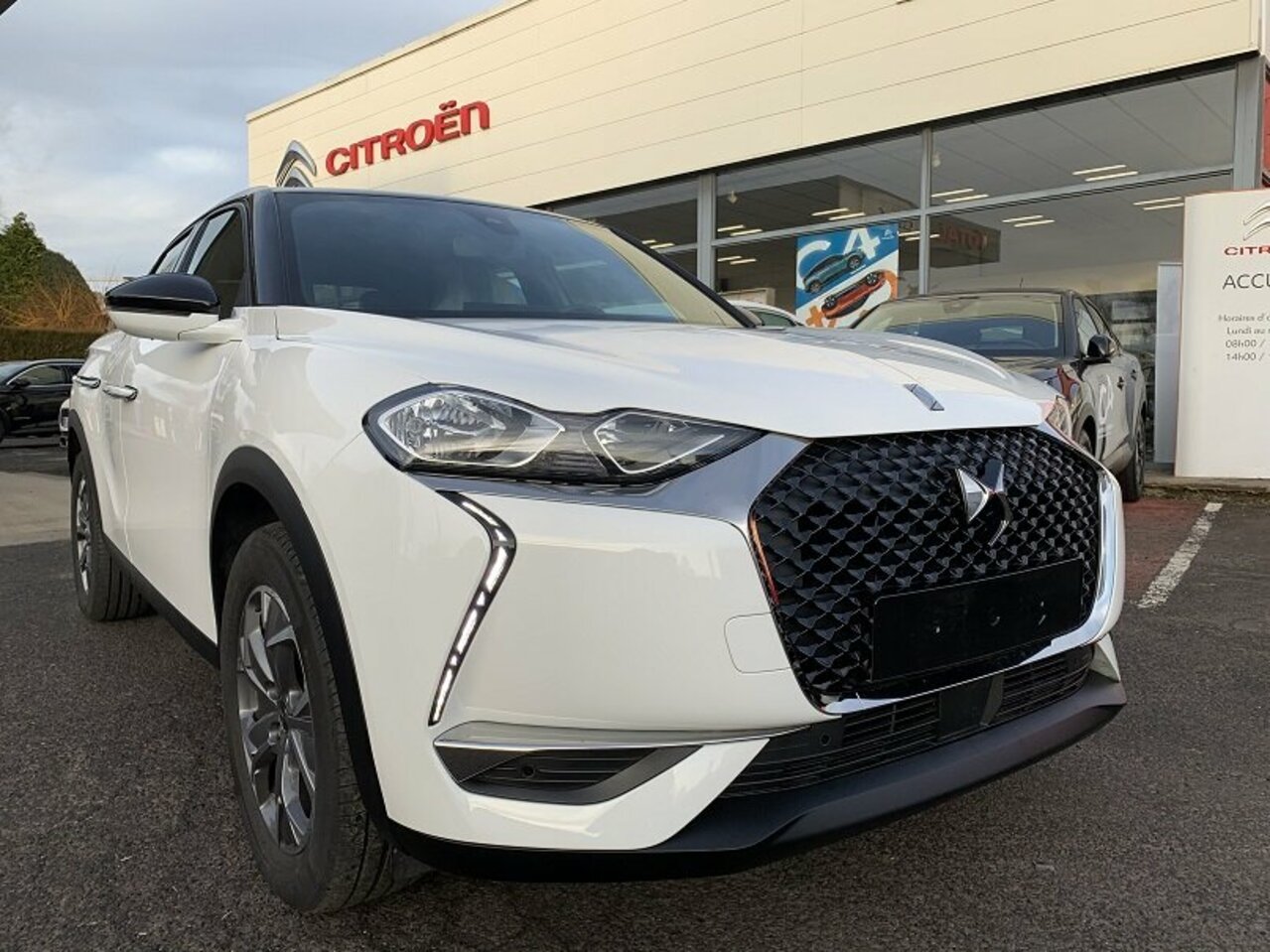DS DS3 CROSSBACK BLUE HDI 100 CV